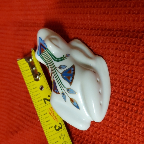 Elizabeth Arden | Accents | Treasures Of The Pharaohs Frog Figurine ...